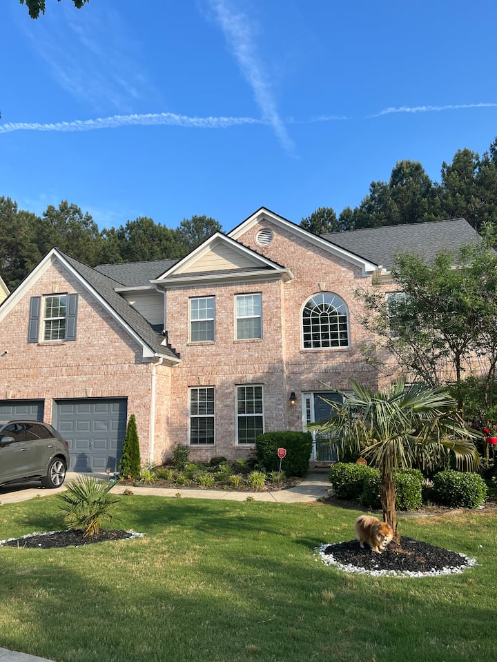Cheerful One Bedroom Private Room And Bathroom - Griffin, GA