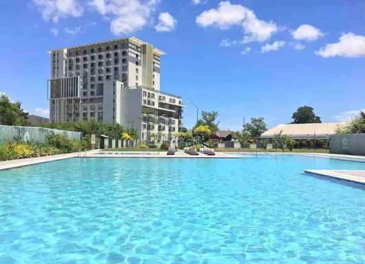 Classy 2 Br Condo @ Soltana Near Airport & Cclex - Lapu-Lapu City