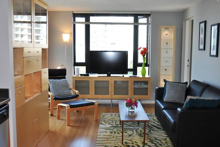 Downtown Condo By Inner Harbour, Secure Parking - Victoria