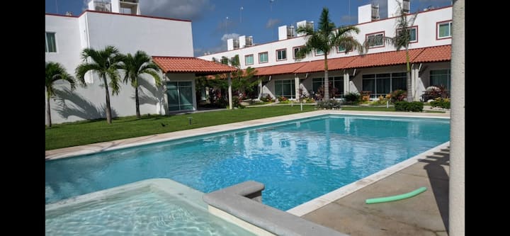 Casa Para Vacaciones Con Alberca. - Cancún