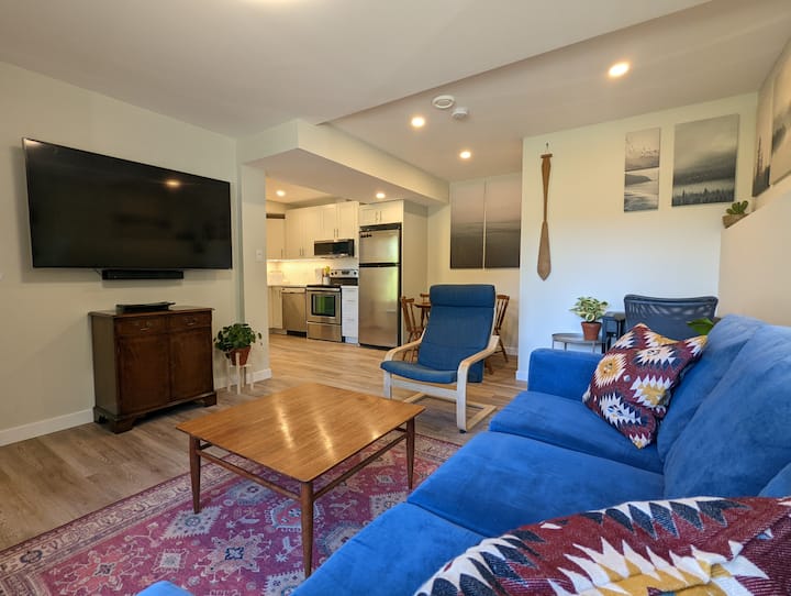 Comfortable One Bedroom By The Ocean. - Salt Spring Island