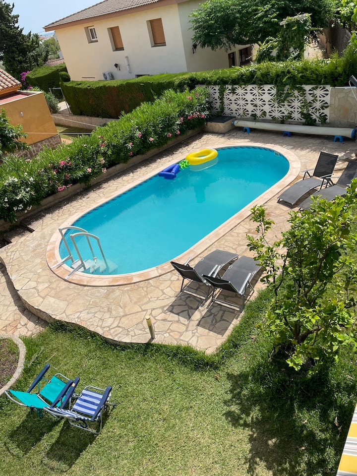 Casa Bifamiliar Con Piscina Y Jardín En L'ampolla - L'Ampolla