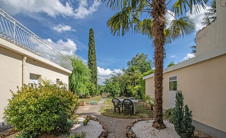 Maison 3* Avec Jardin - Proche Centre-ville - Albi