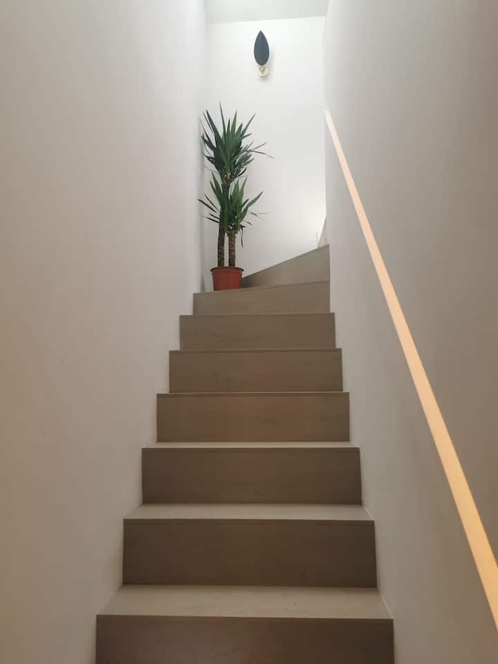 Stylish 1-bedroom Townhouse Dublin City Centre D2 - Dublin