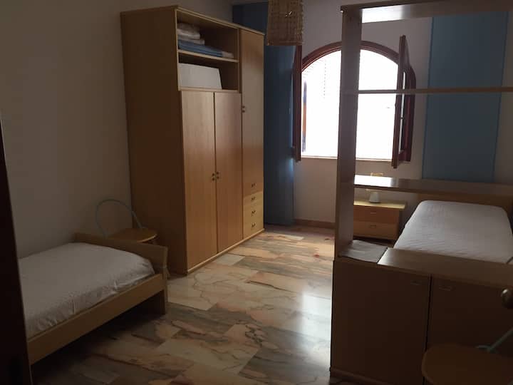 Grazioso Appartamento In Letojanni - Letojanni