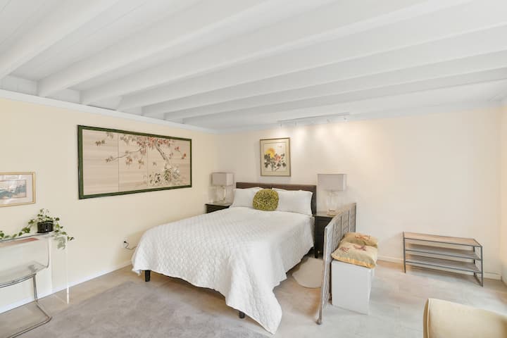 Hillsdale Private Studio Oasis In Portland - Portland, OR