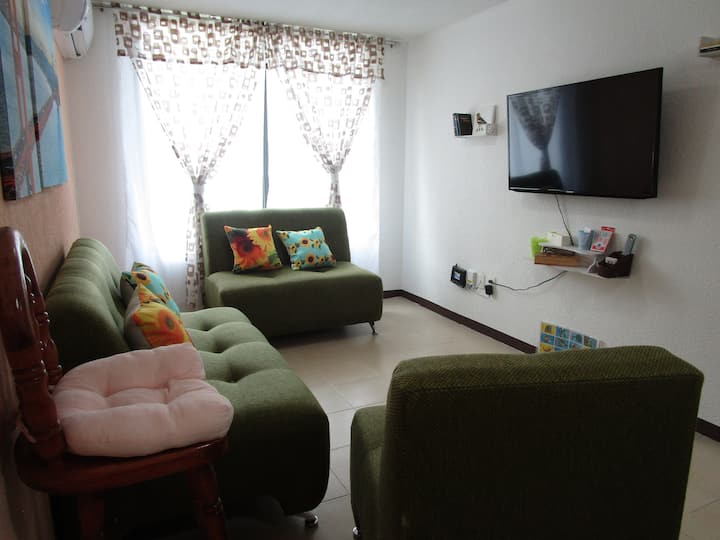 Casa Palmera A/c Wifi Pool Near Issste Diez Utez - Temixco