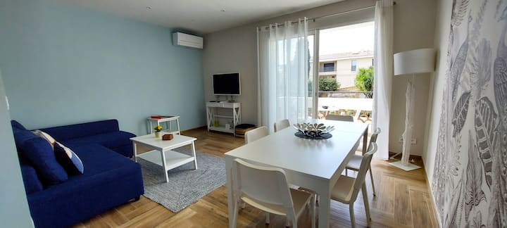 Superbe T3 En Haut De Villa, Clim Et Parking. - Sanary-sur-Mer