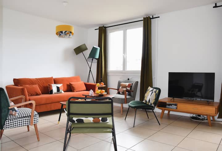 Bel Appartement Centre - Ville Et Parking Sécurisé - Saint-Aygulf