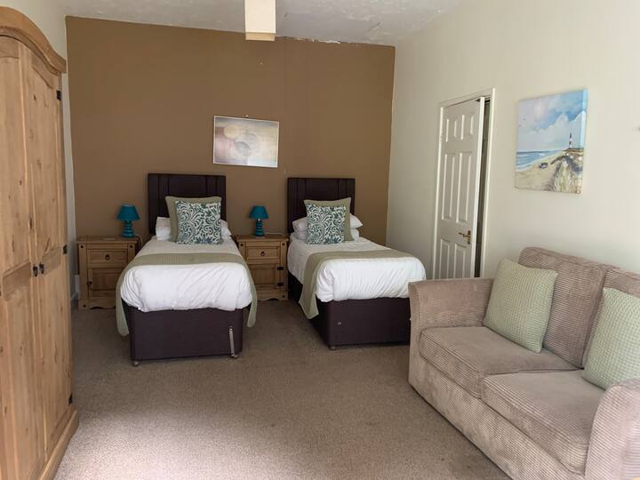 Riverside Family Chalet Style Rooms Broadland - Wroxham