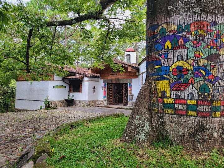 Las Piñuelas, Casa Campo. - El Salvador