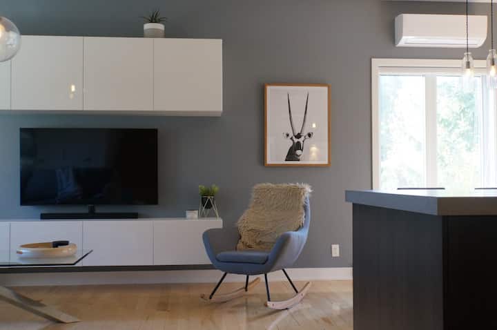 Belle Maison Jumelée Près De Tout Au Cœur Bromont - Granby