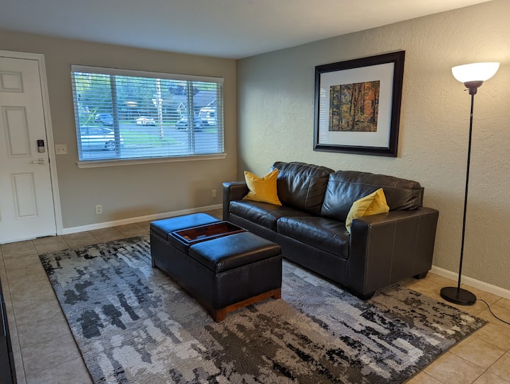 Nice 2-bdrm, W/ Private Yard, Garage, More! - Eugene