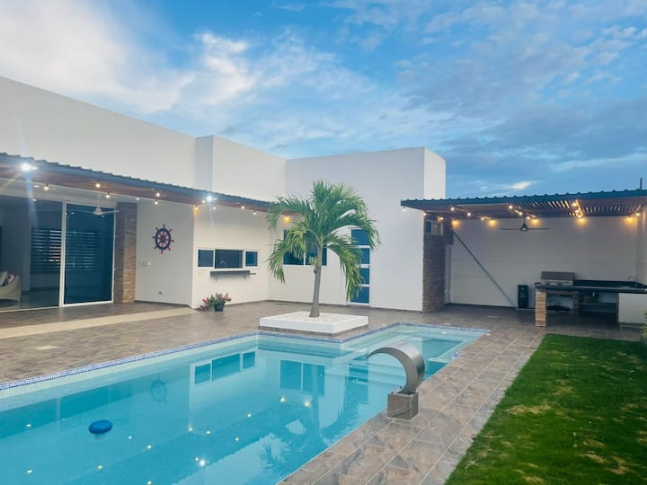 Hermosa Casa , Piscina Privada. Girardot Flandes - El Espinal