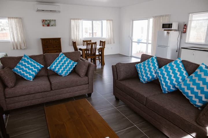 Charlie's Villas, Pouara, V3 - Rarotonga