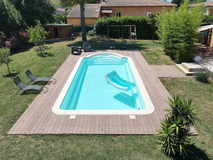 Magnifique Villa Au Calme, Piscine Et Grand Jardin - Allauch