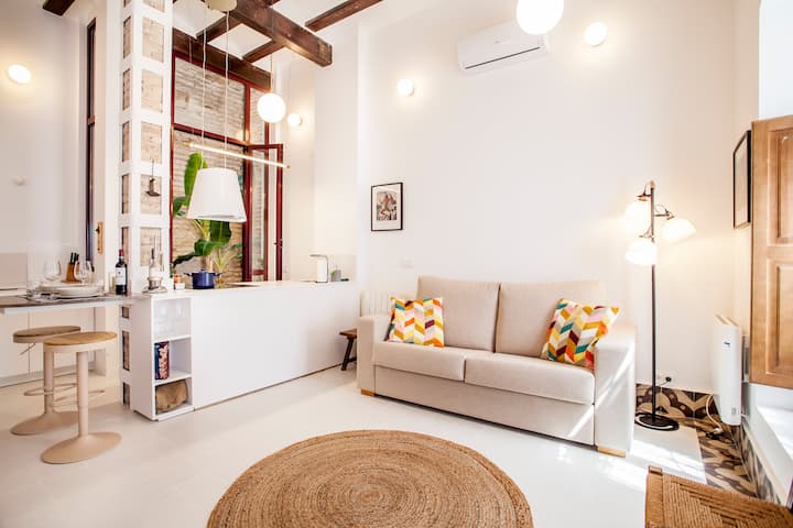 Our Historic Apartment. Only For Long Stays. - Valencia