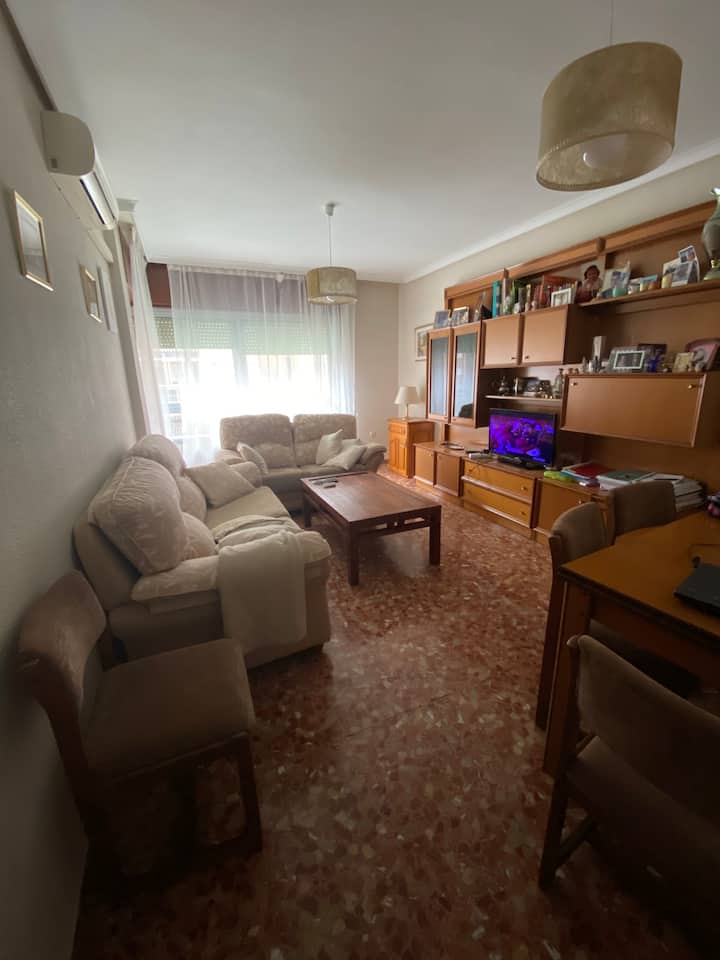 Piso Amplio,bien Situado Feria.alquiler Habitación - Albacete