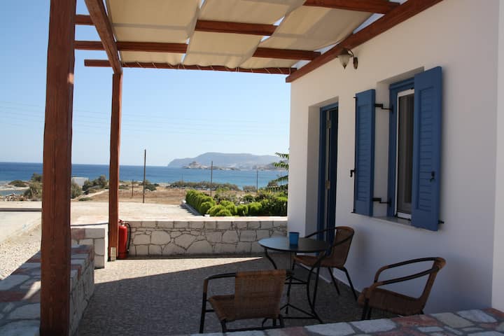 Bonatsa Studio 3 At Bonatsa Beach Kimolos - Milos