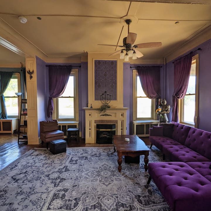 Burgundy Room At Sunflower Manor - Northumberland, PA