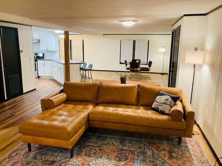 Modern, Tranquil Mountain Getaway Near Downtown! - Buena Vista, CO