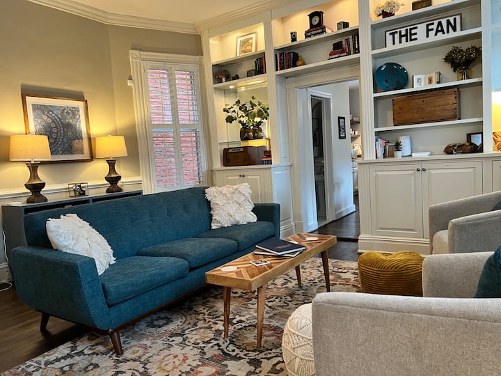 Spacious Urban Retreat In Charming Fan District - Richmond, VA
