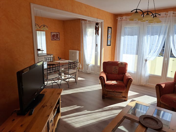 Bel Appartement Proche Centre Ville Avec Parking - Aurillac