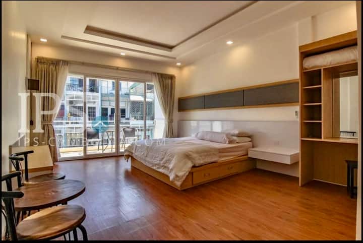 Lovely Two Bedrooms House Unit For Rent. - Phnom Penh
