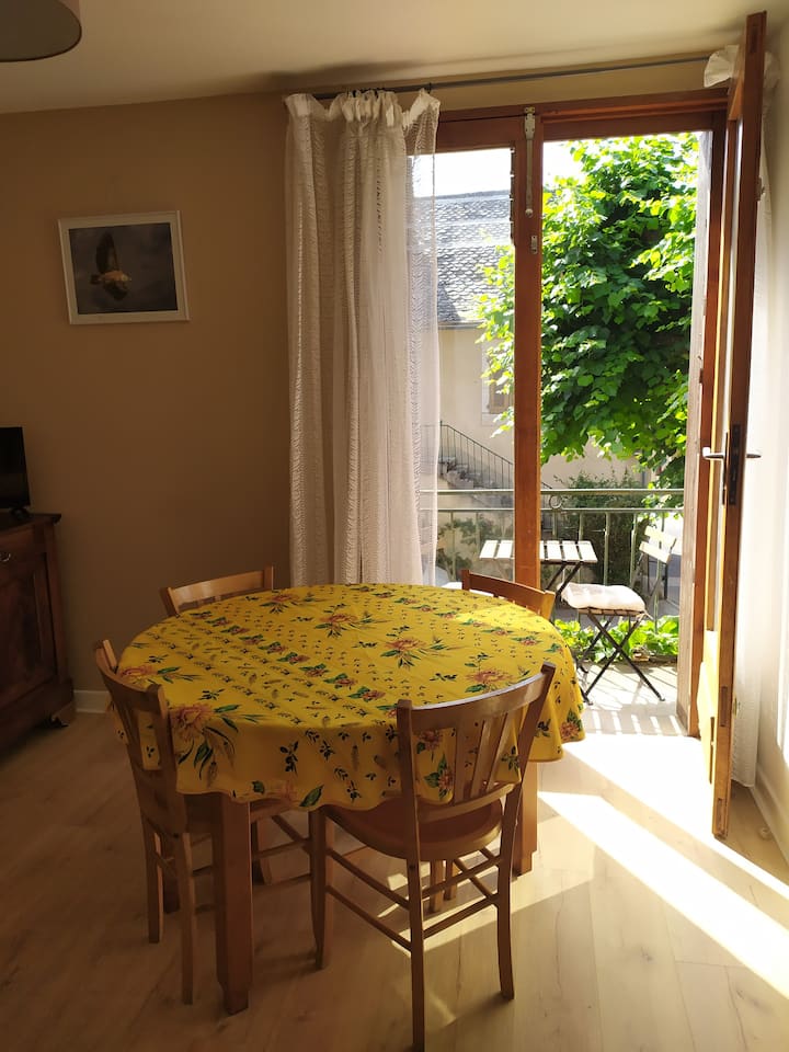 Maison Saury "Le Balcon" Au Coeur D'ispagnac - Florac