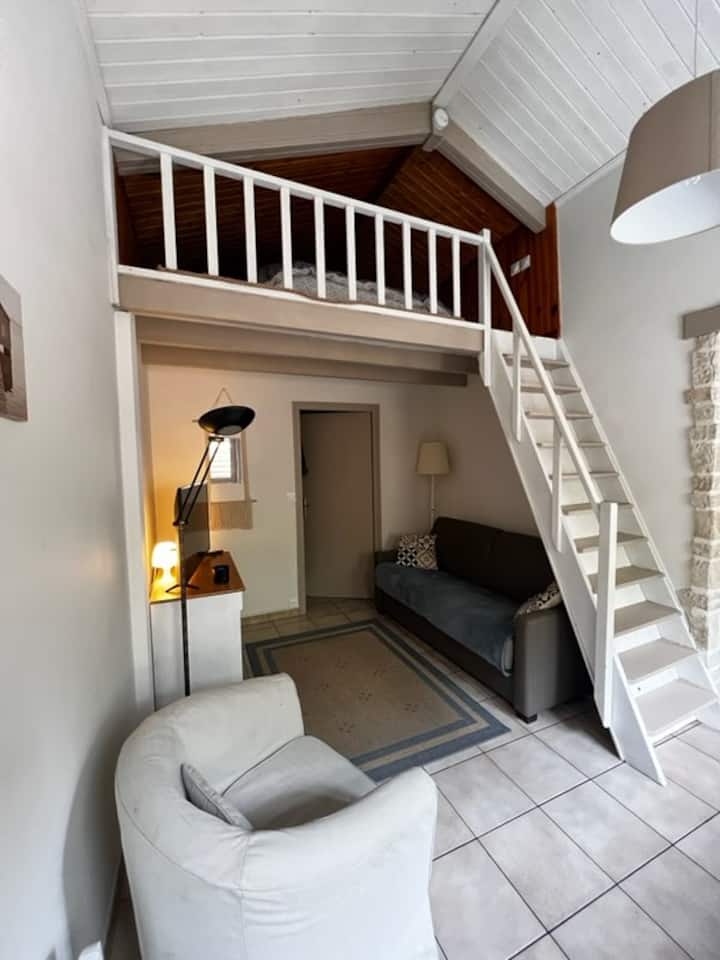 Maisonnette Calme Et Agréable - La Rochelle