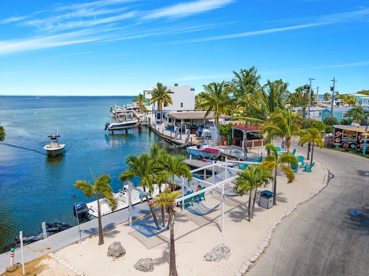 Calusa Campground The Beach Corner At Key Largo! - Key Largo, FL