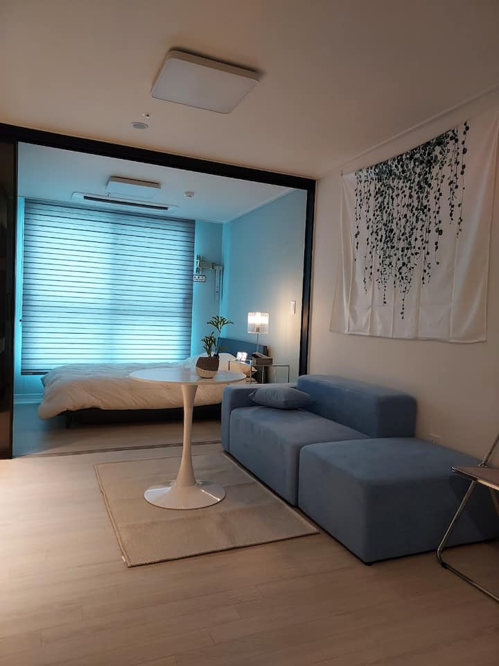 Gwonseon-gu 휴가 숙소 & 숙박시설 - Gwonseon-gu, 수원시, 한국 | 에어비앤비