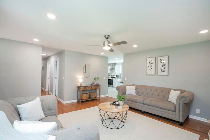 Modern 3-bedroom Home - Smyrna, TN