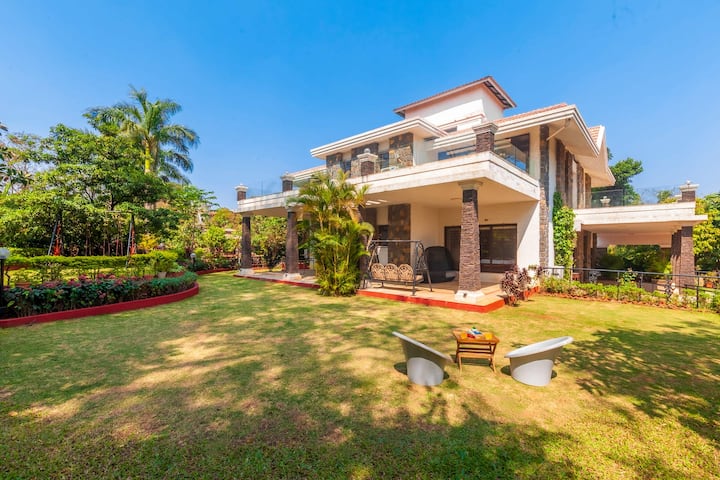 4br+pvt Lawn, Gazebo+stayvista-valencia @Lonavala - Lonavla