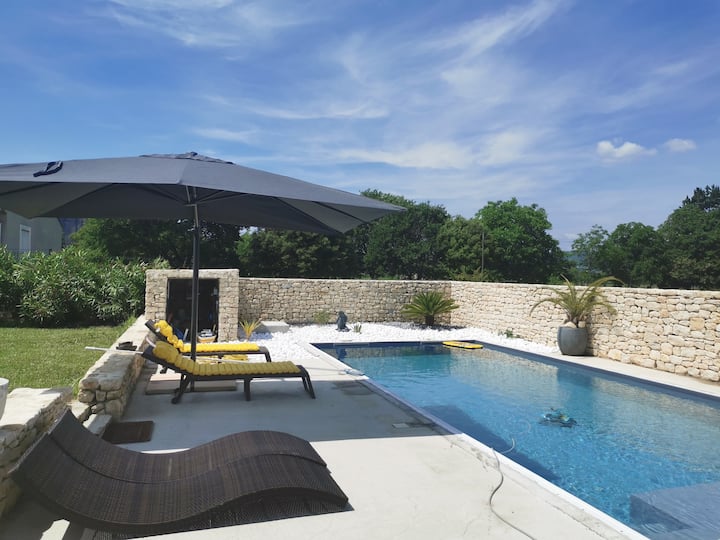 Gîte Annexe De Villa Avec Piscine - Provence-Alpes-Côte d'Azur (PACA)
