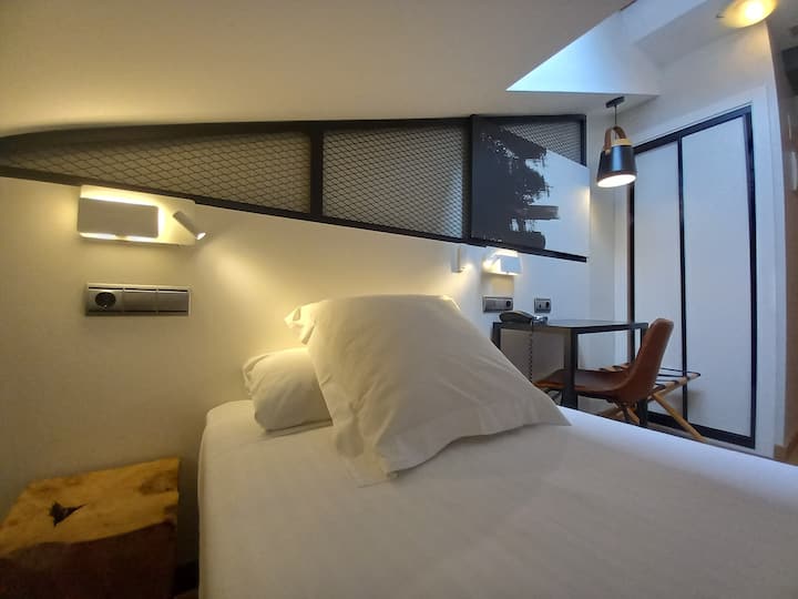 Acogedora Buhardilla Individual B&b Centro Gijón - Gijón