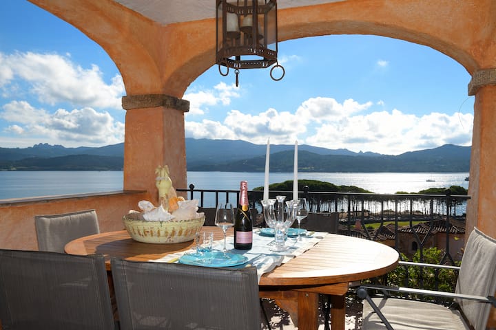Villa Fronte Mare - Arzachena