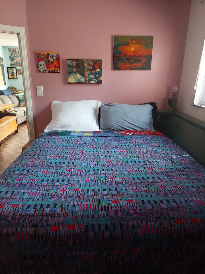 Comfy Artistic 1 Bedroom Apartment With Outdoors - Toronto