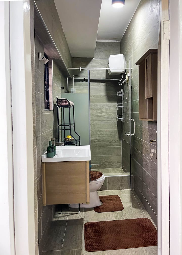 Ayewas Place - Accra