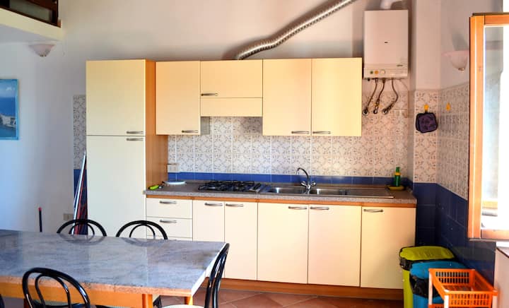 Edera: Alloggio Nell'agriturismo Il Vecchio Pozzo - Piombino