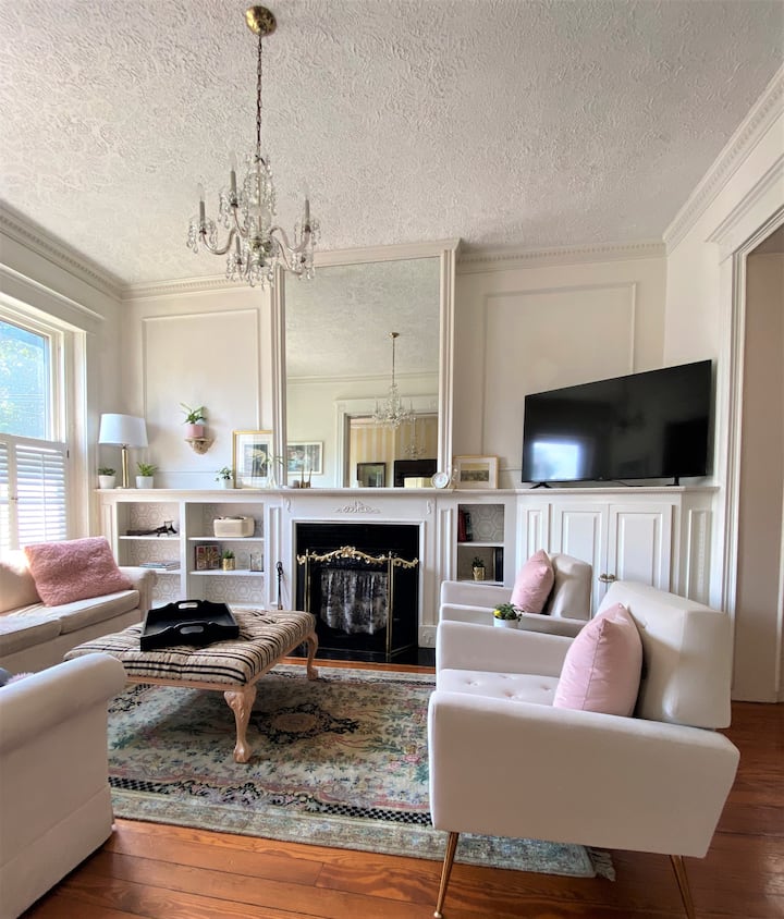 Historic Fan Home With Personality & Charm - Richmond, VA