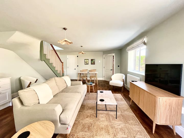 Redland Suites: The Mews. Great Location & Sleep 4 - Bristol