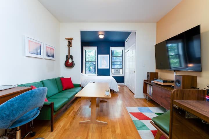 Stylish Studio In Tranquil, Tree-lined Park Slope - Brooklyn, NY