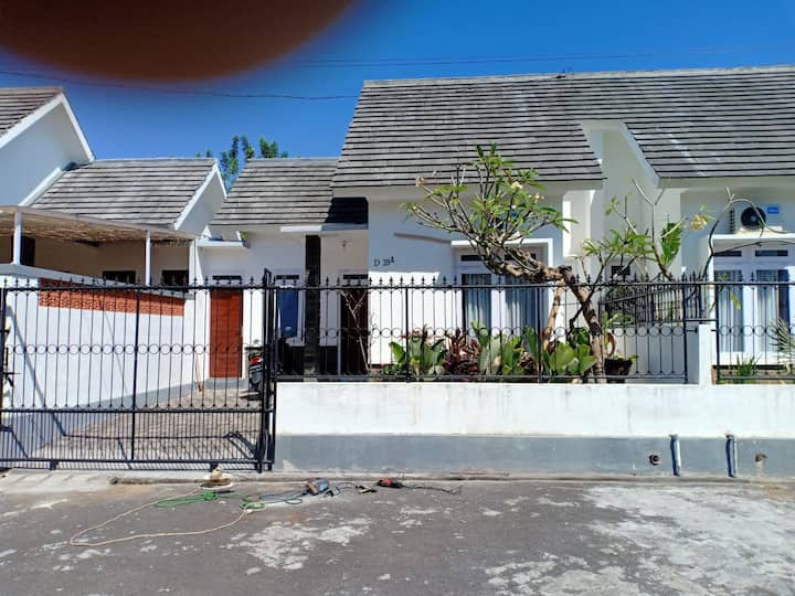 Plumeria - Two Bedroom House With Pool - Bali - Bali