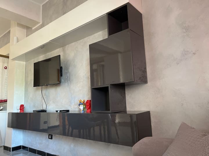 Appartamento In Stile Moderno. - Patti