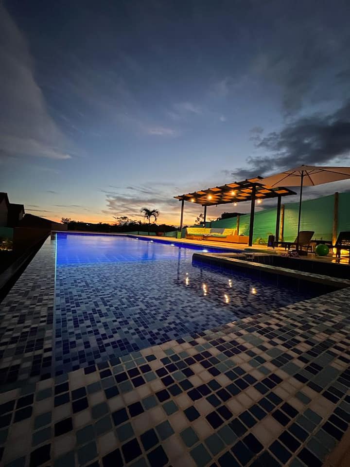 Casa De Campo Adelante De La Mesa Vía A Anapoima - La Mesa