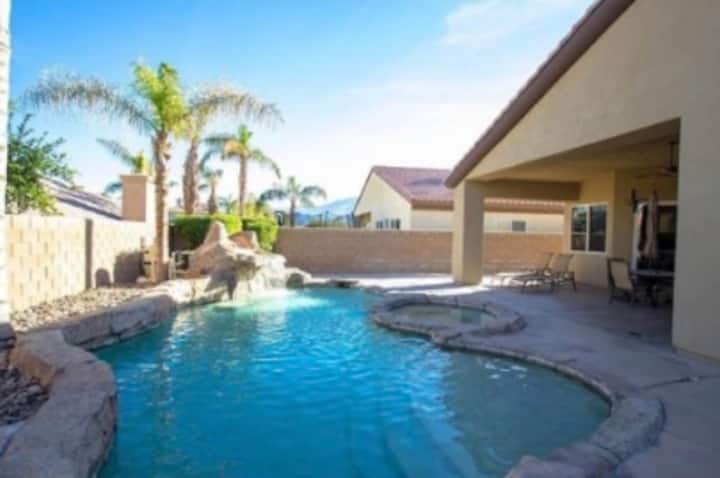 Close To Bnp Tennis Garden And Coachella Shuttles - La Quinta, CA