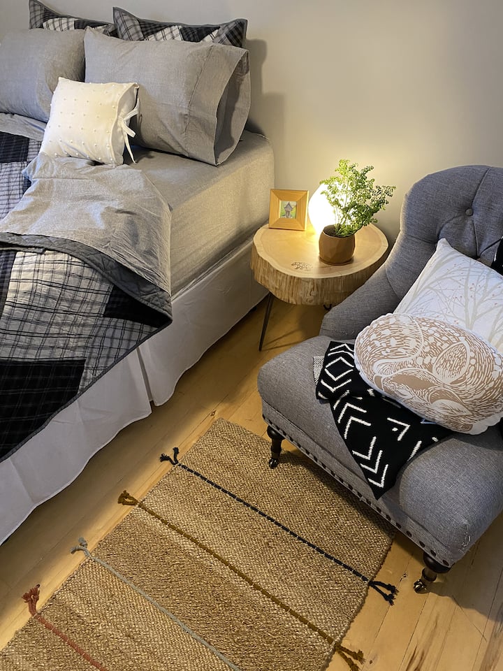 Private Guest Suite With Mountain Views - Nelson