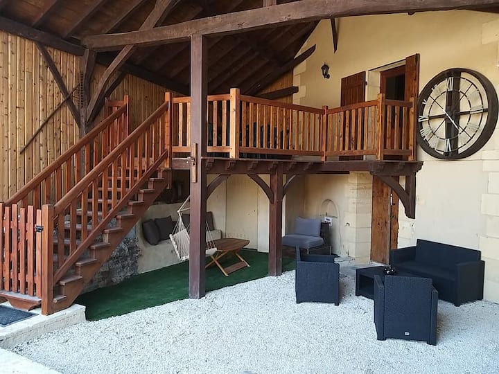 Ancien Moulin à Eau Transformé En Maison - Aquitaine