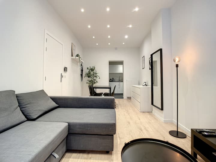 Sa18.07 Studio Cosy Avec Wifi - Bruxelas